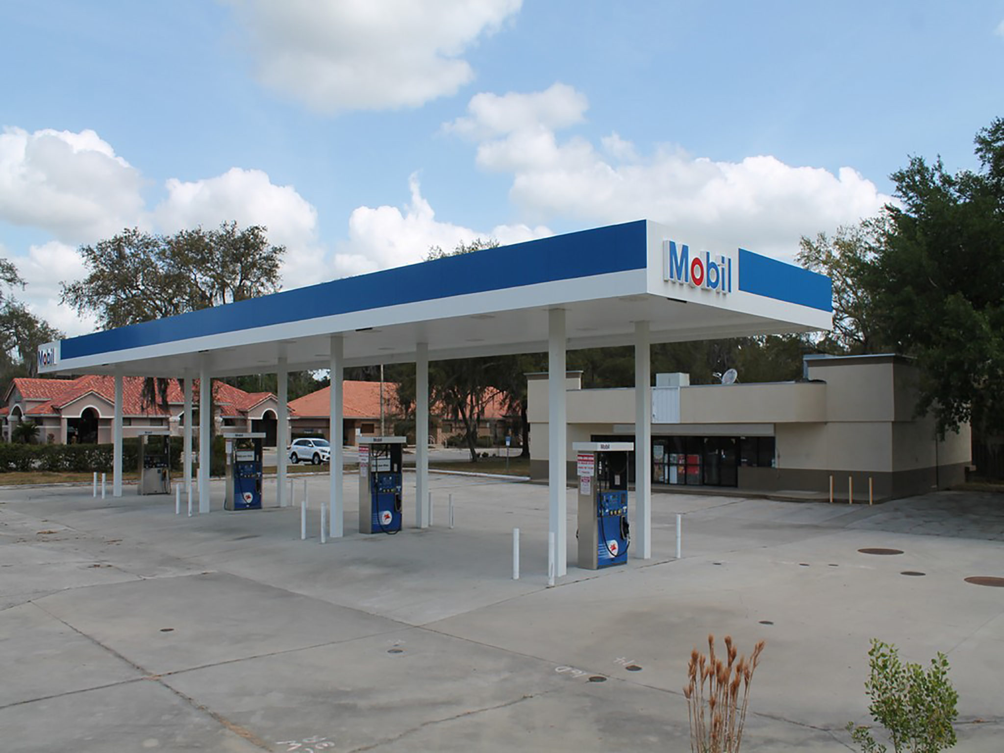 Home - Giant Oil | Invest In The Future | Leading Petrolium Jobber